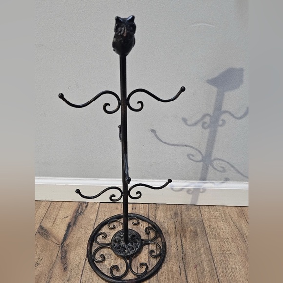 Wall Decor | Elegant Black Metal Wall Decor Stand | Poshmark